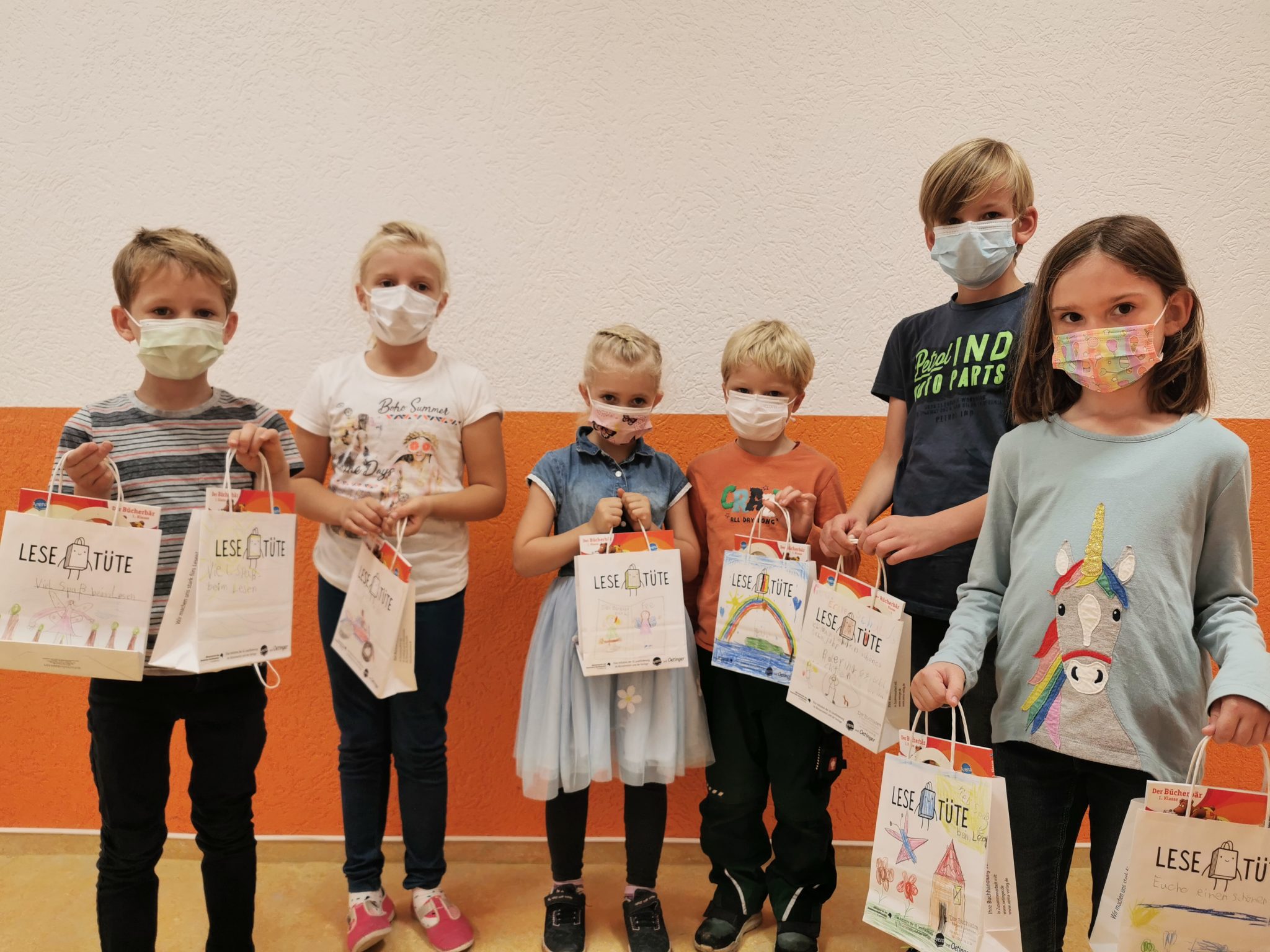 Aktion Lesetüte – was steckt nur in der Tüte drin? | Lippe-Grundschule